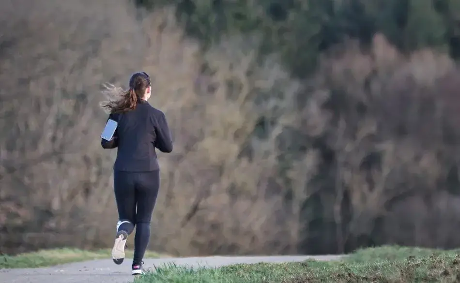 Tempo Run Training Explained for Faster Running - SportCoaching